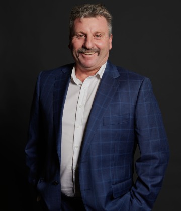 Keely Marbeck | Partner | Young Hunter Lawyers