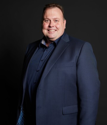 Keely Marbeck | Partner | Young Hunter Lawyers